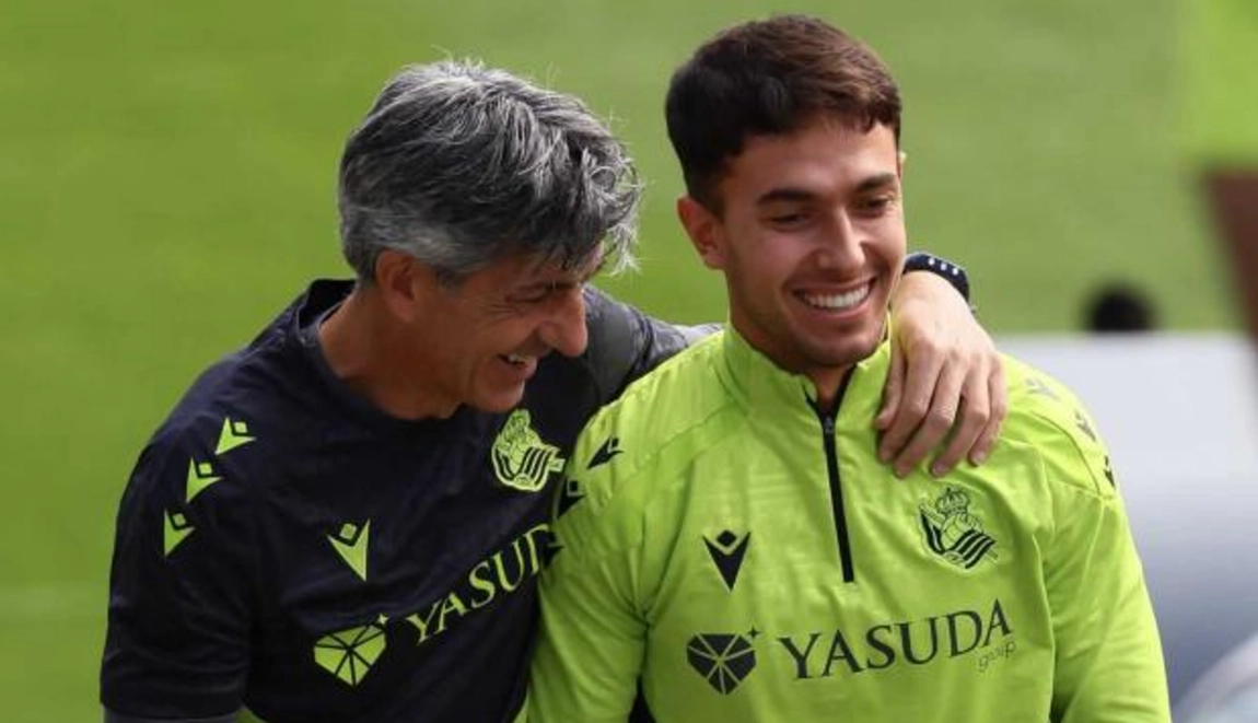 Sergio Gómez y Kubo vuelven al once inicial de Imanol