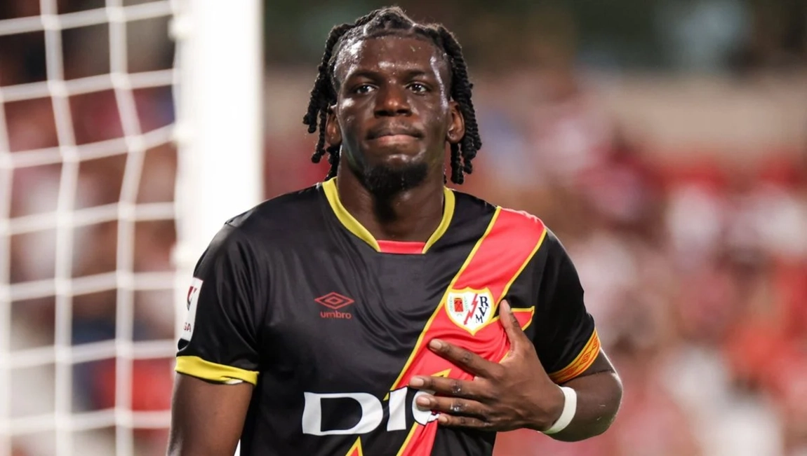 Nteka asume el frente de ataque contra el Sevilla