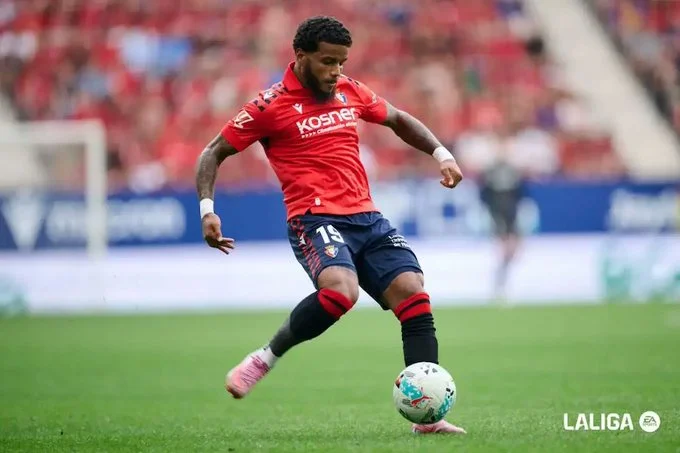 Rosier entrena con Osasuna de cara al Levante, Liga